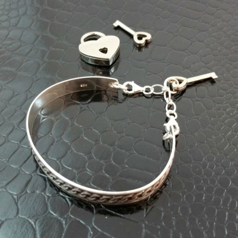 Dominant's Key Cuff Lock and Key D/s BDSM & Bondage | Etsy