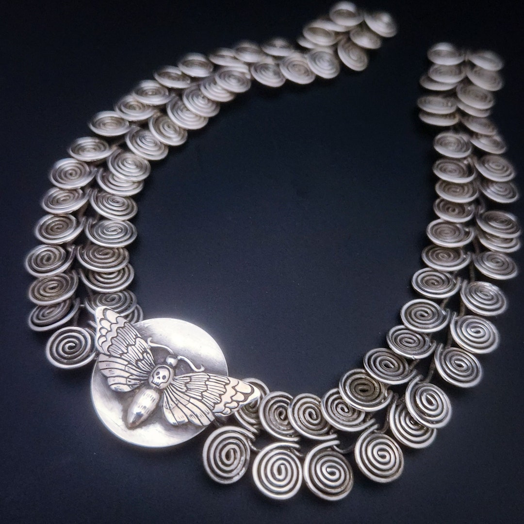 KYRO Locking Collar, Death's Head Moth Medallion, Sterling Silver ...