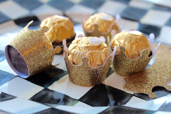 Gold crowns for party store