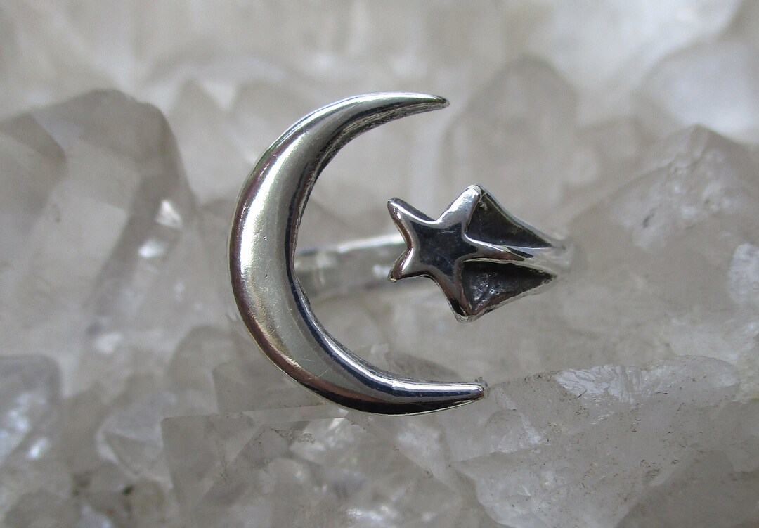 Moon & Star Ring ~sterling Silver~ Hand Cast Size 5 - Etsy