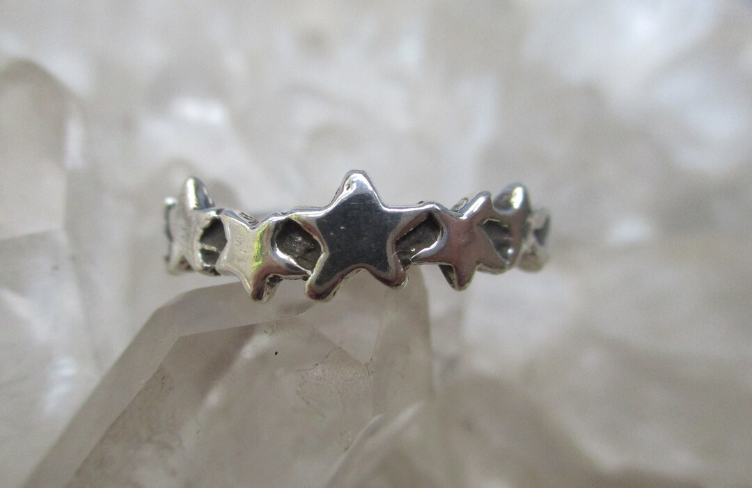 Star Band Ring sterling Silver Hand Cast Size 5 1/2 Narrow Ring - Etsy