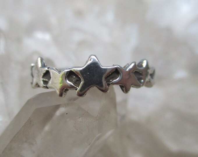 Star Band Ring sterling Silver Hand Cast Size 5 1/2 Narrow Ring - Etsy