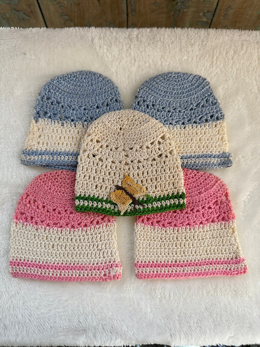 5 Vintage Crocheted Baby Doll Hats. off White With Pink, Blue and Green ...