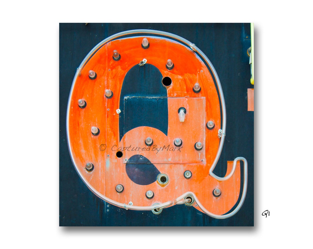 Letter Art, Letter Q Alphabet Art, Vintage Vegas Neon Sign Letters - Etsy
