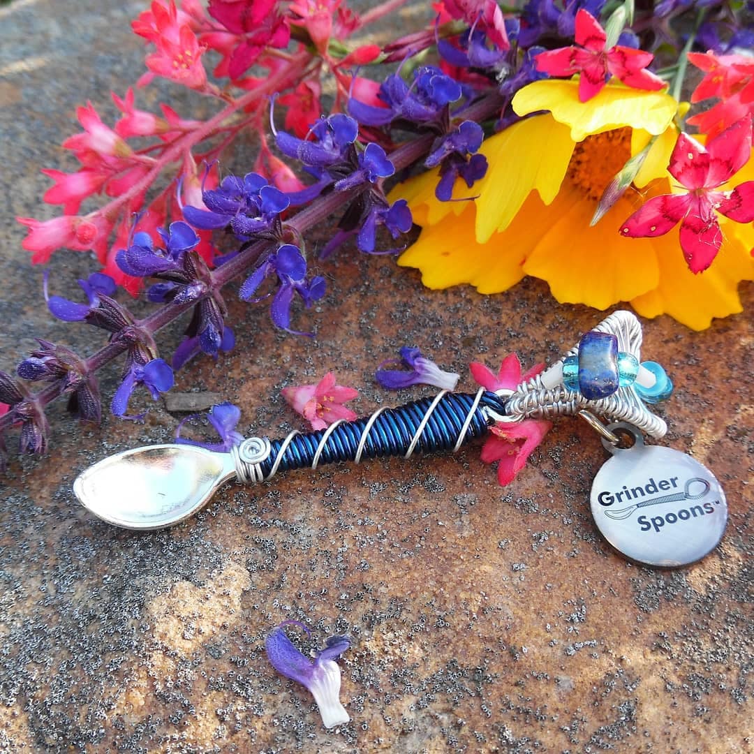 Grinder Spoons Chakra Line - Etsy