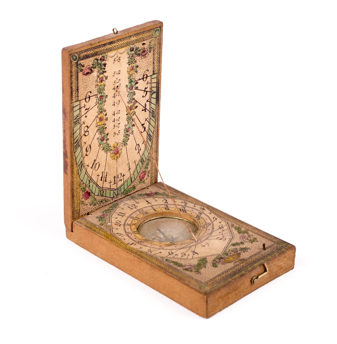 Diptych Sundial & Compass by Beringer 18th . - Etsy