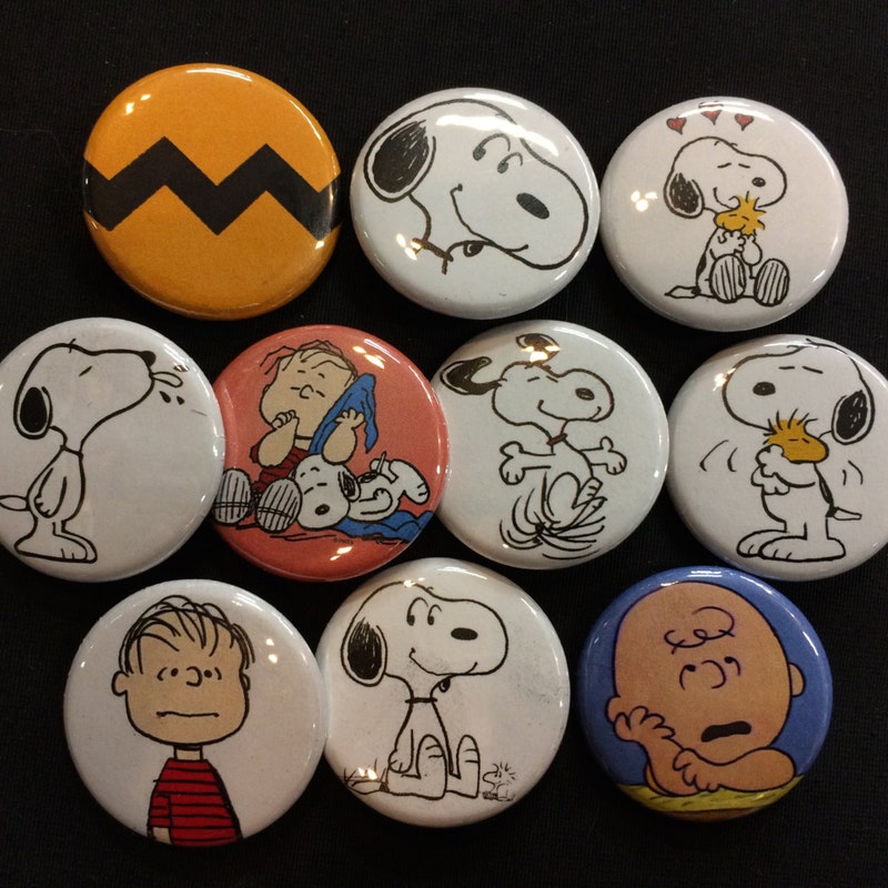 Pin Button Peanuts - Etsy
