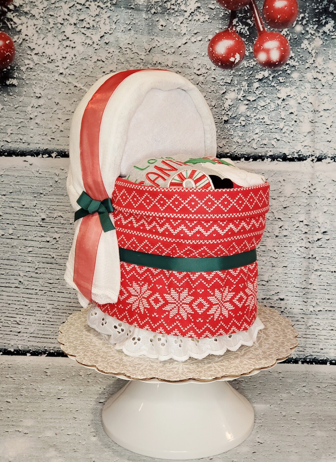 Eco I Love Santa Bassinet Diaper Cake/shower Centerpiece // Baby's ...