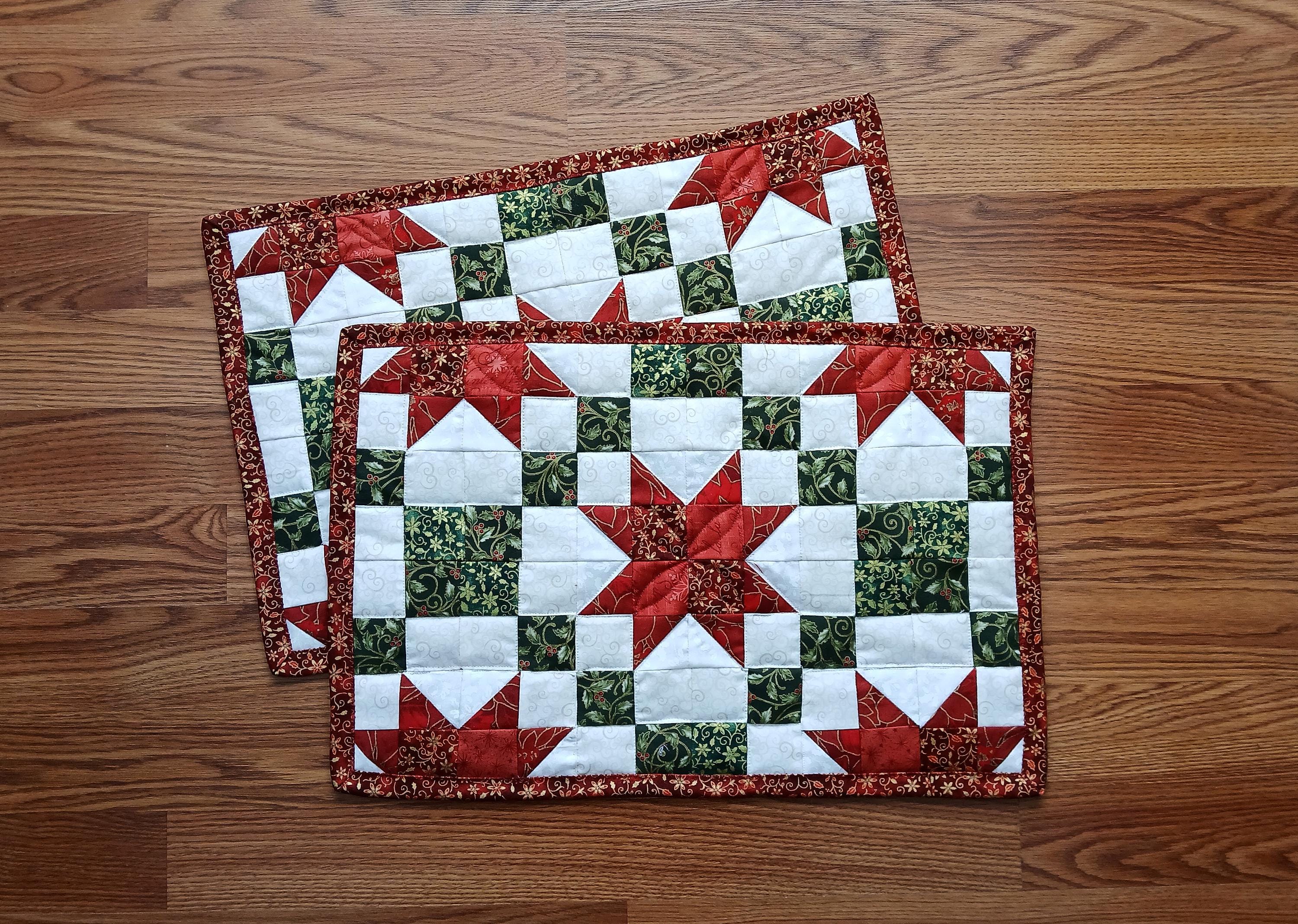 Christmas Stars Placemat - PDF Quilt Pattern, Pieced Star Blocks ...