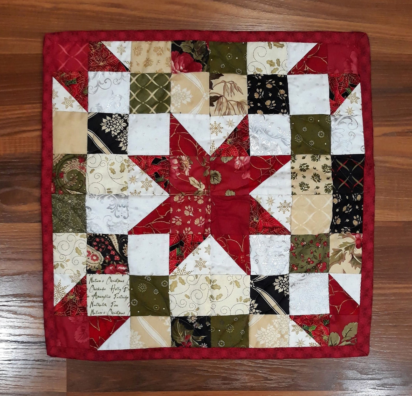 Christmas Stars Quilted Table Topper PDF Pattern - Etsy