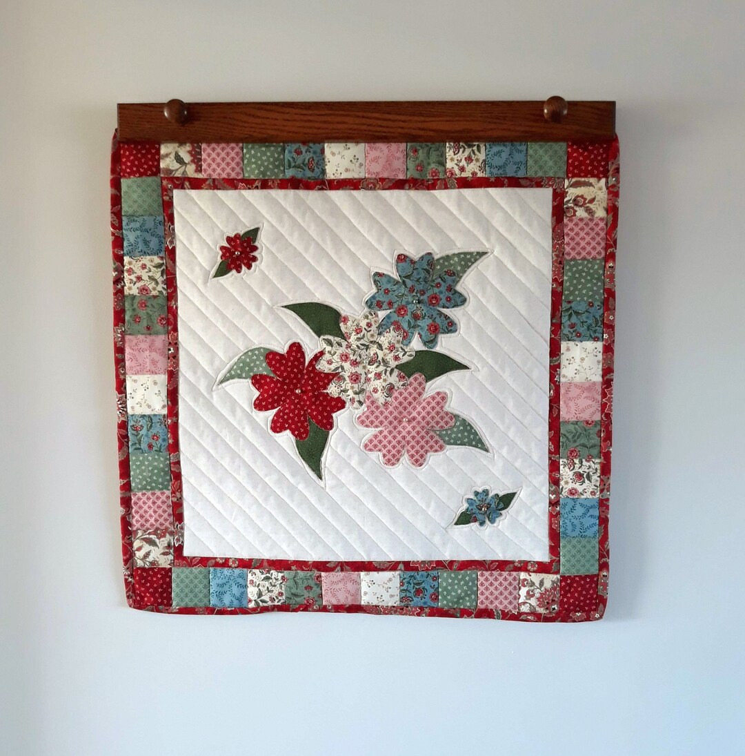 Spring Flowers - Appliqued Quilted Wall Hanging or Table Topper PDF ...