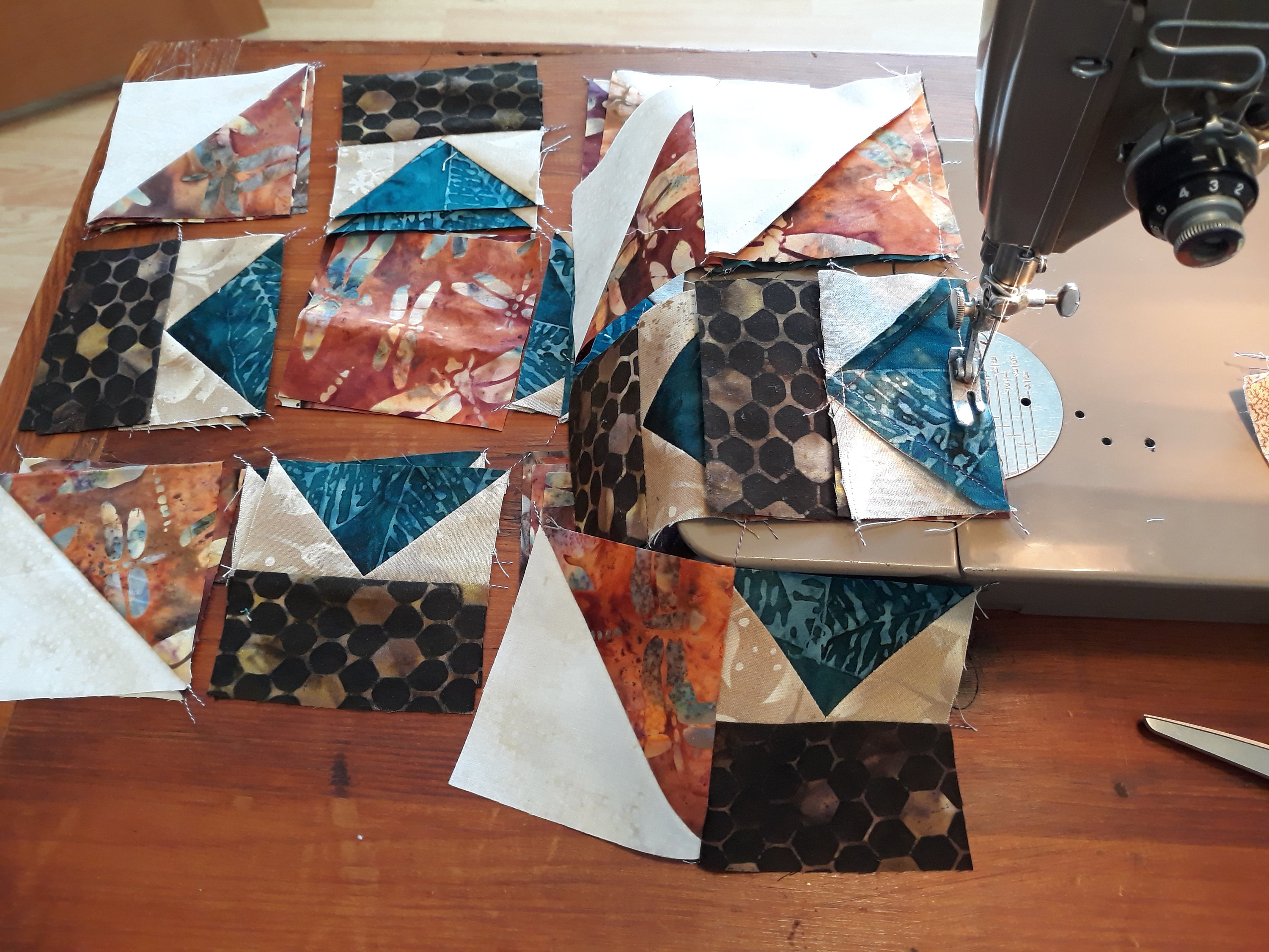 Dragonfly Square Dance - Quilt PDF Pattern, Pieced Churn Dash Blocks ...