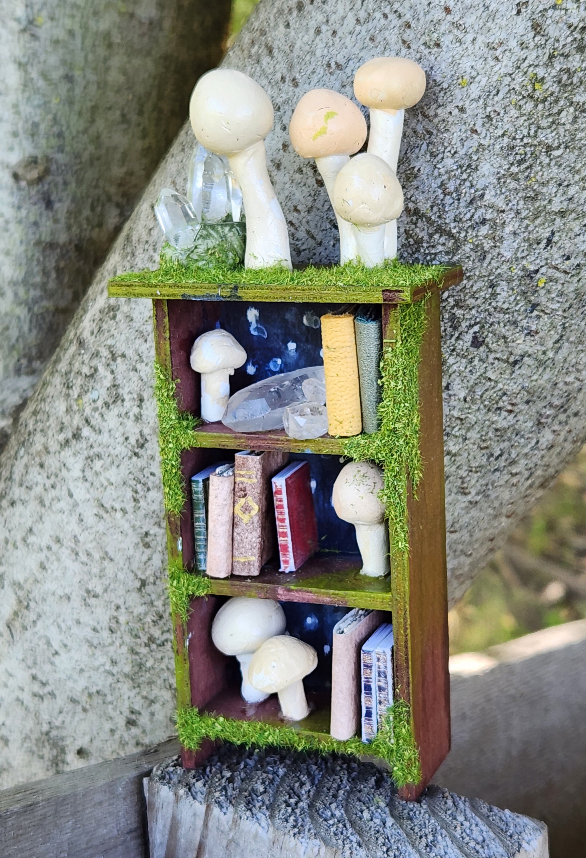 Cottagecore Crystal Fairy Bookcase Miniature Kitchen Decor Mushroom ...