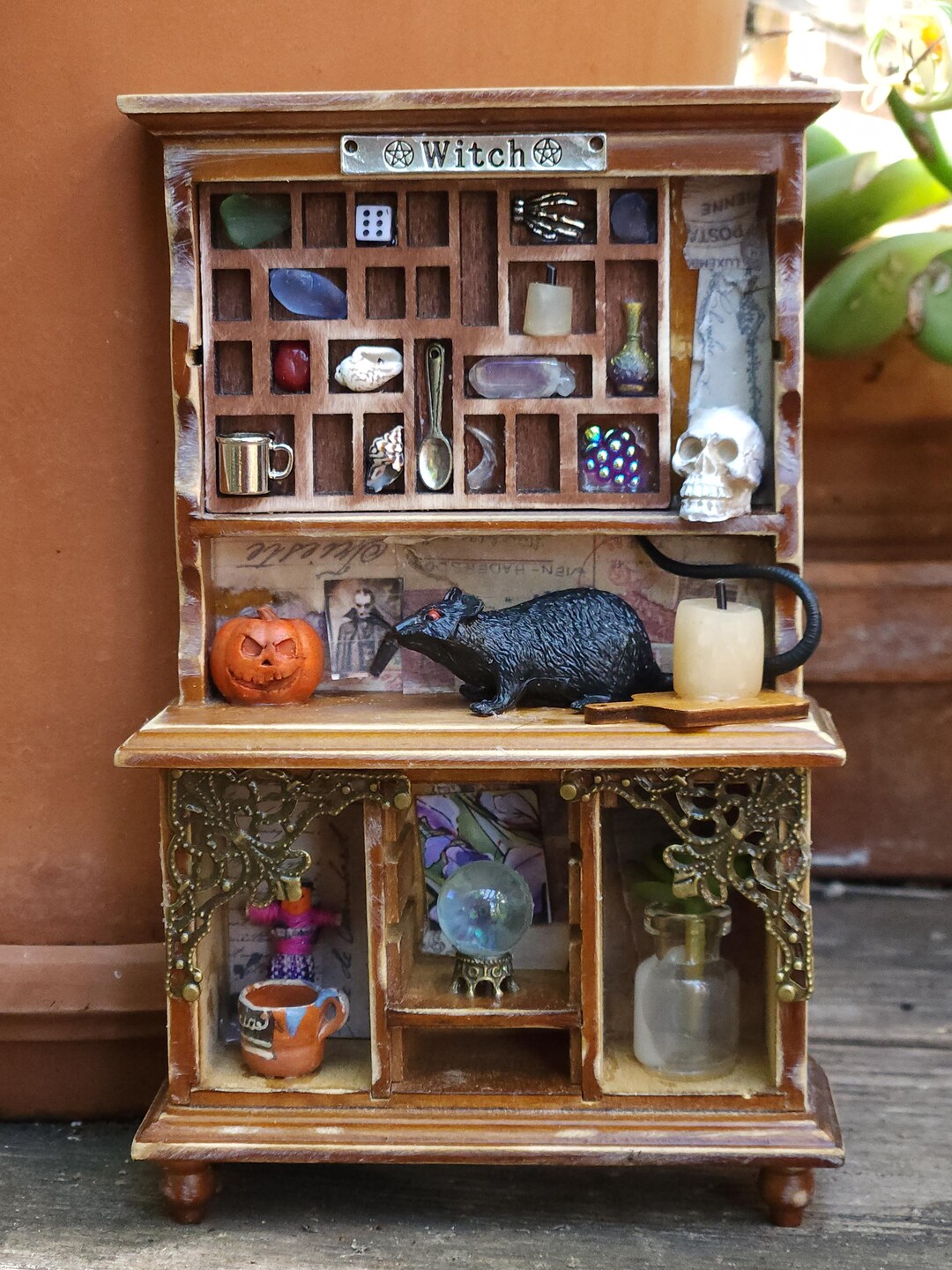 1:12 Scale Witch Hutch \ Bookcase Dollhouse Miniature Halloween Crystal ...