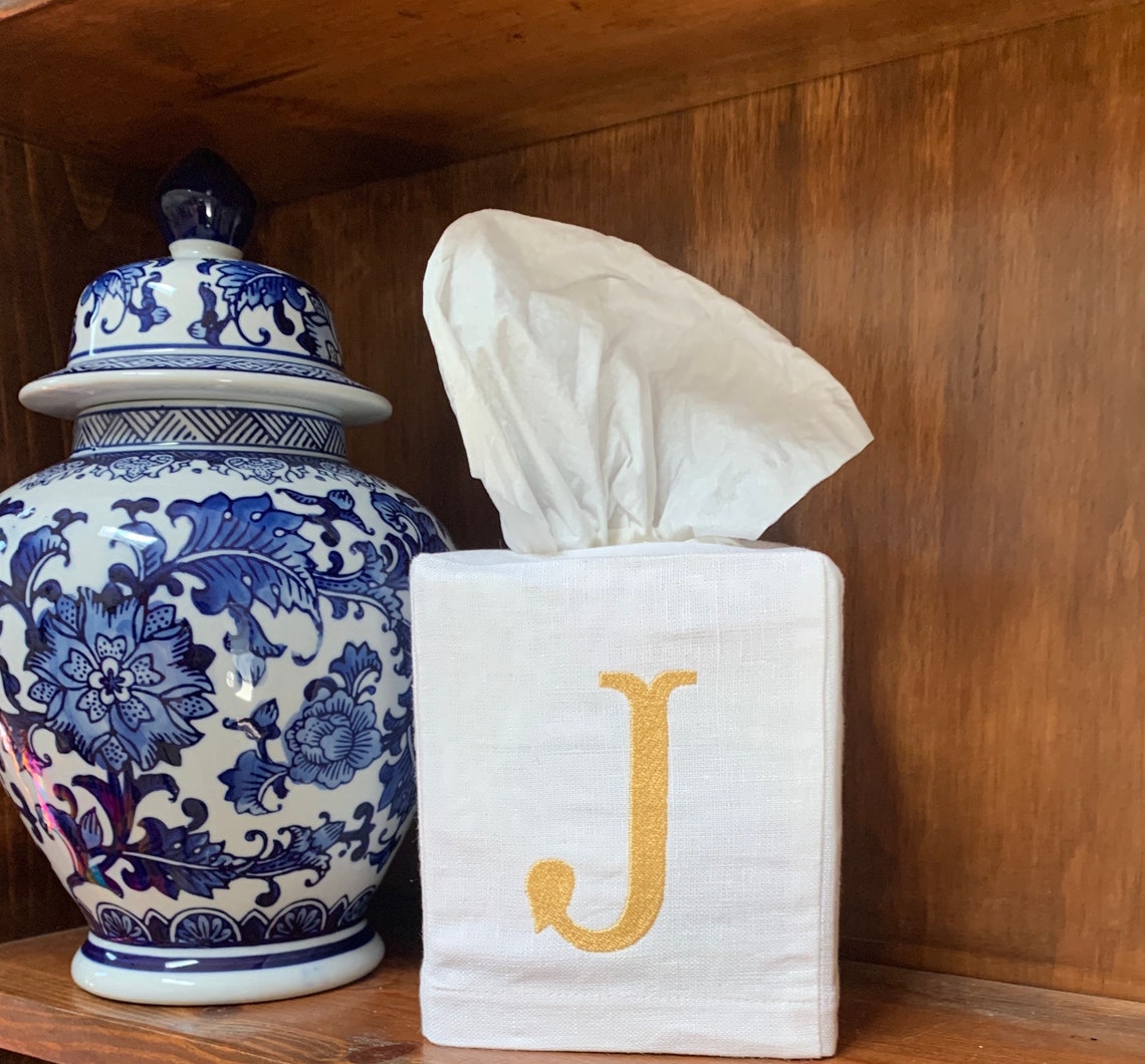 Monogrammed Linen Tissue Box Cover. Personalized Gift. - Etsy