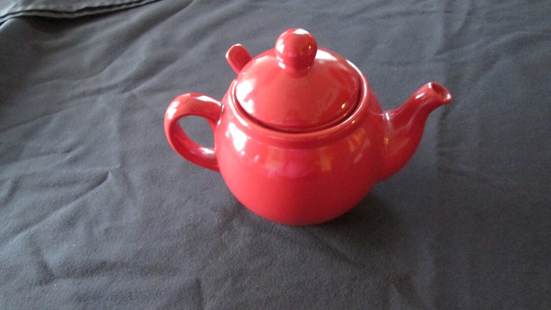 2 Cups Maroon Tea Pot With Infuser - Etsy