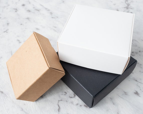 White Shipping Box Top