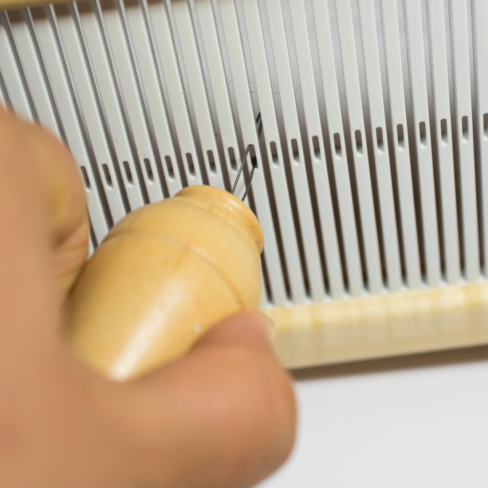 Fine Heddle Hook, Kromski Rigid Heddle Hook That Works for All Sizes of ...