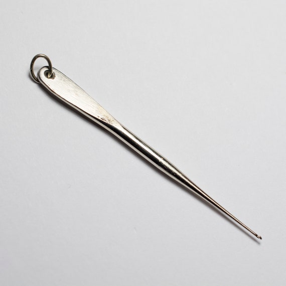 Cro Tatting Hooks