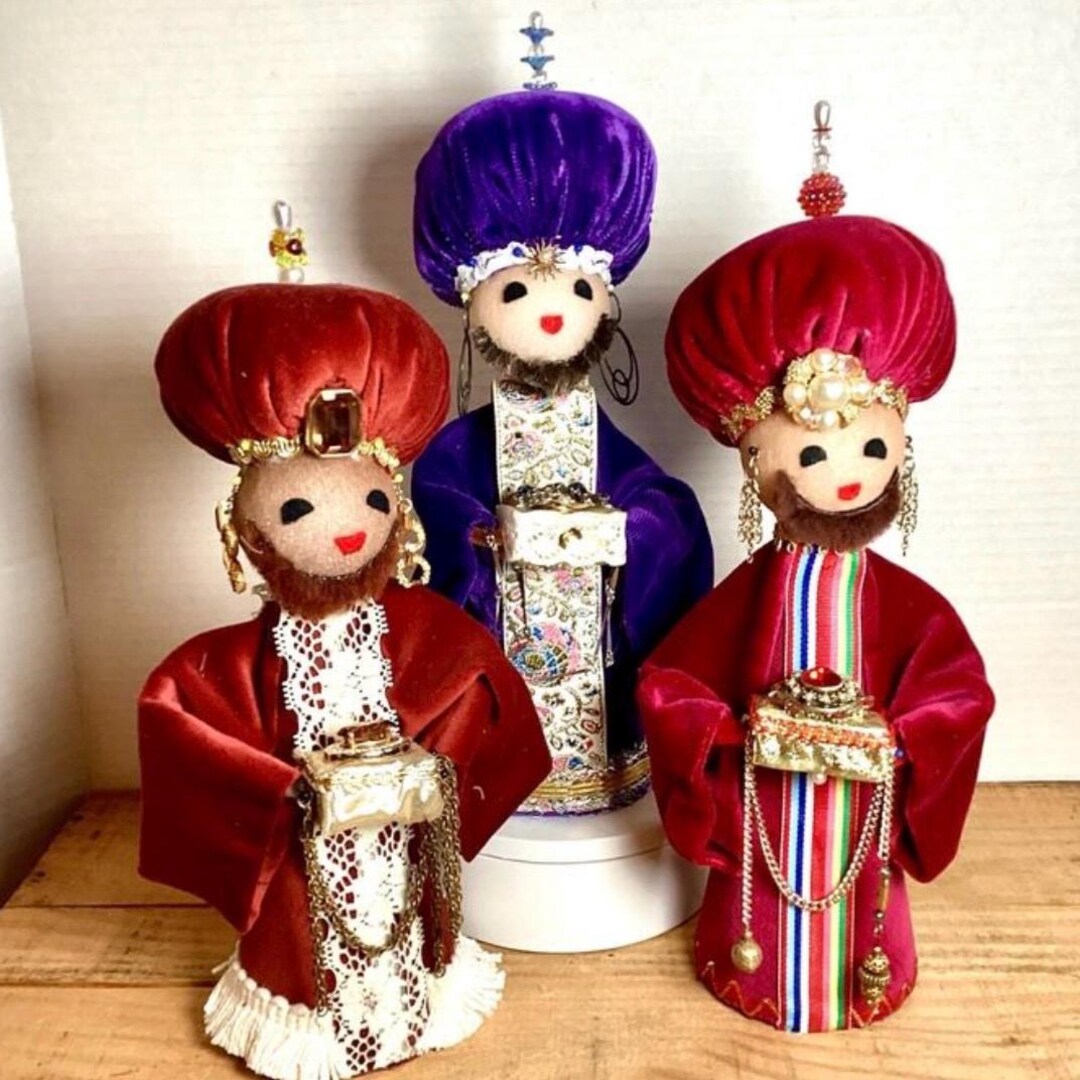 Vintage Wise Men Figurines: Handmade Fabric Christmas Nativity Set - Etsy