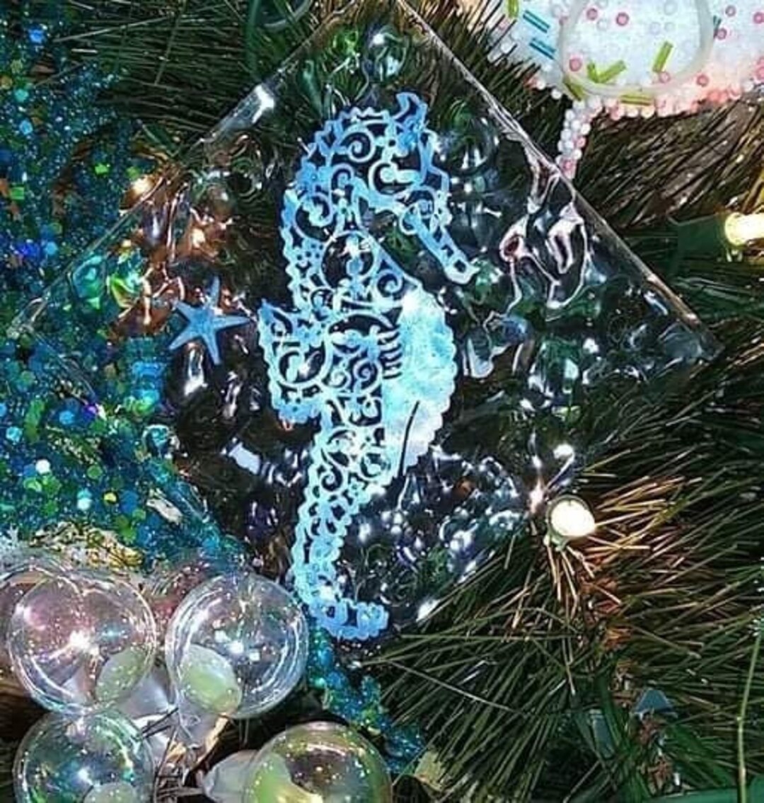 Seahorse Sun Catcher, Water Ripple Window Ornament, Coastal Wall Decor ...