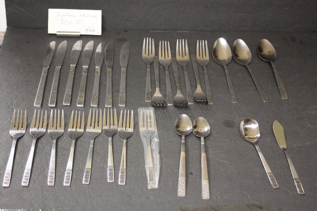Lifetime Cutlery LCU35 Stainless Steel Korea Flatware Mixed Lot 26 Pcs ...