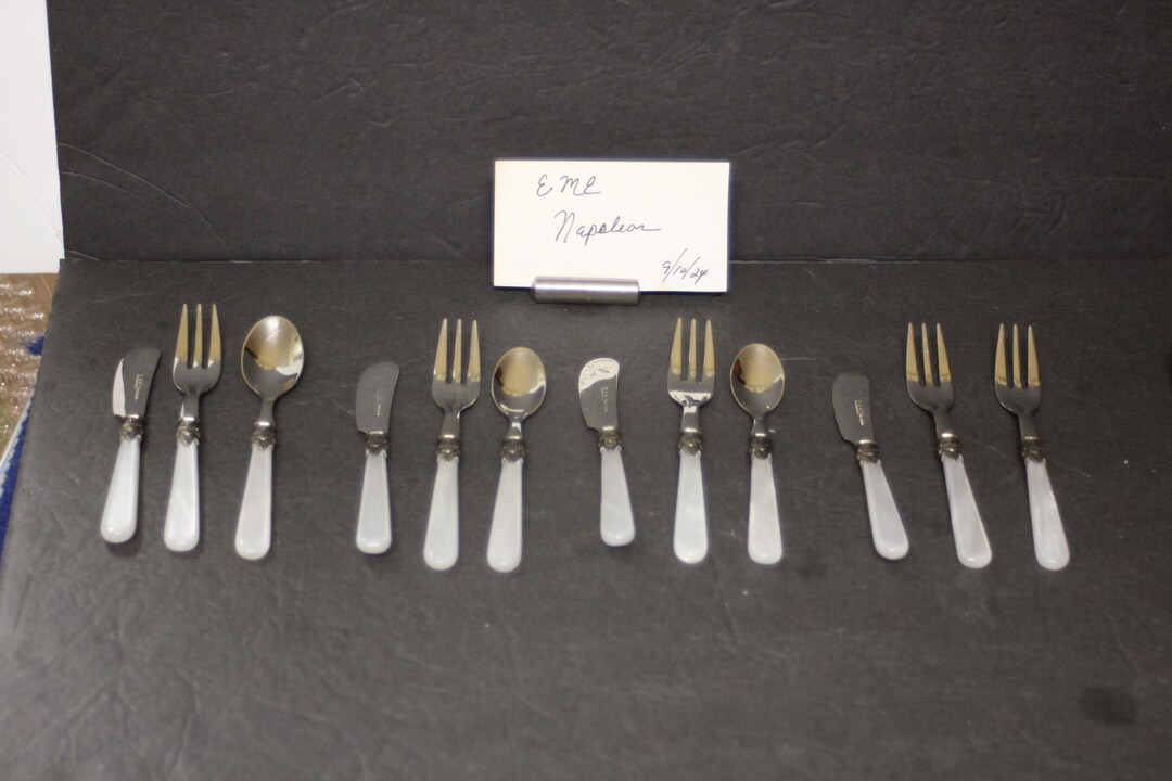 Italian Eme Inox Italy Napoleon Pearl Ivory Green Pearl Handle 12 ...