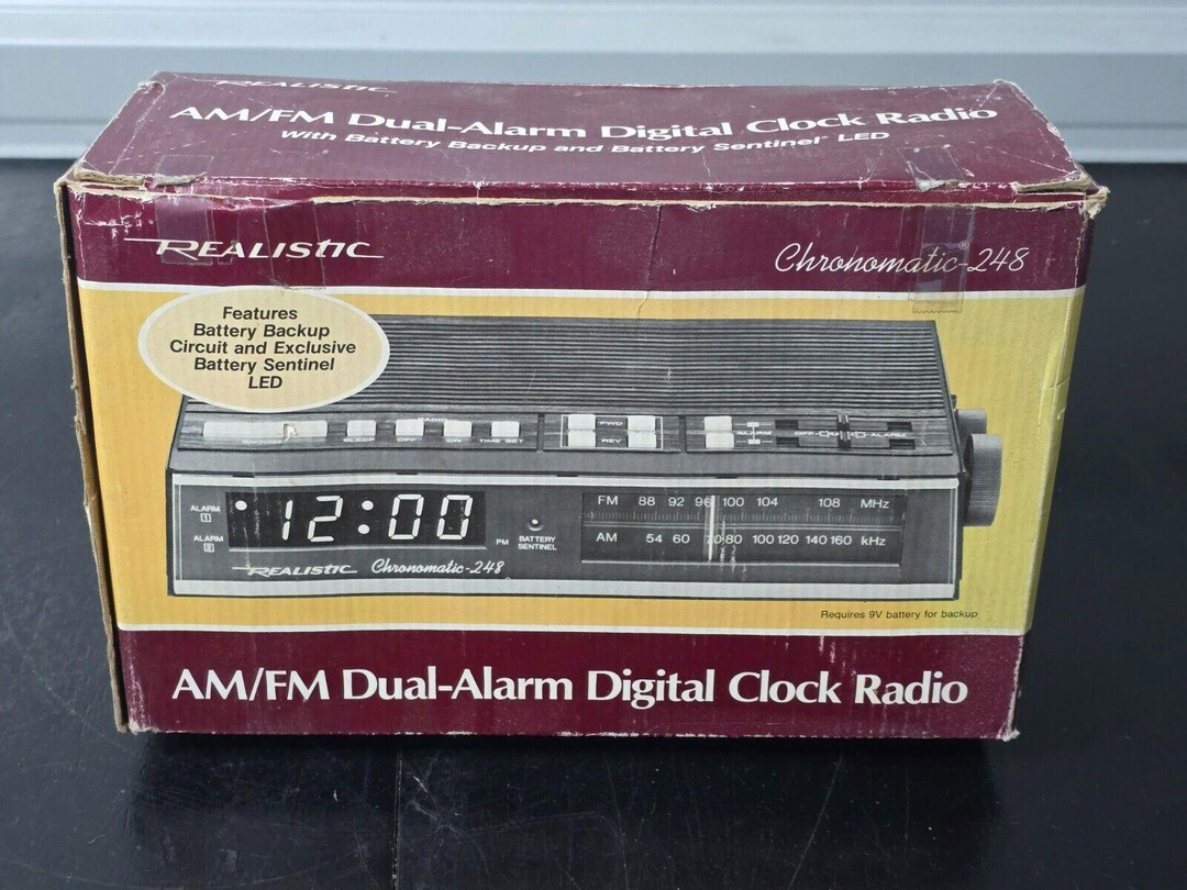 Vintage Realistic Dual Alarm Am / Fm Clock Radio Chronomatic 248 Please ...