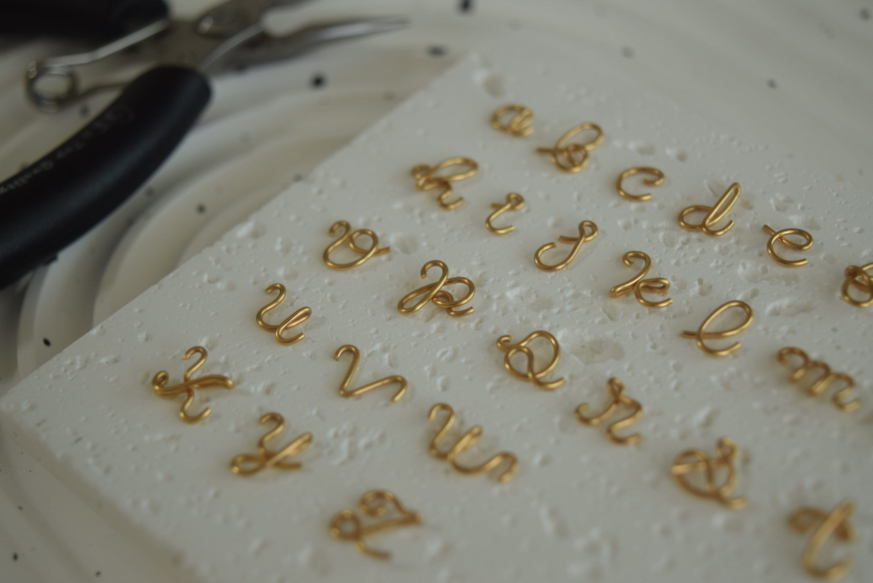 Complete Set of Wire Letters Template / Each in Lowercase and Uppercase ...