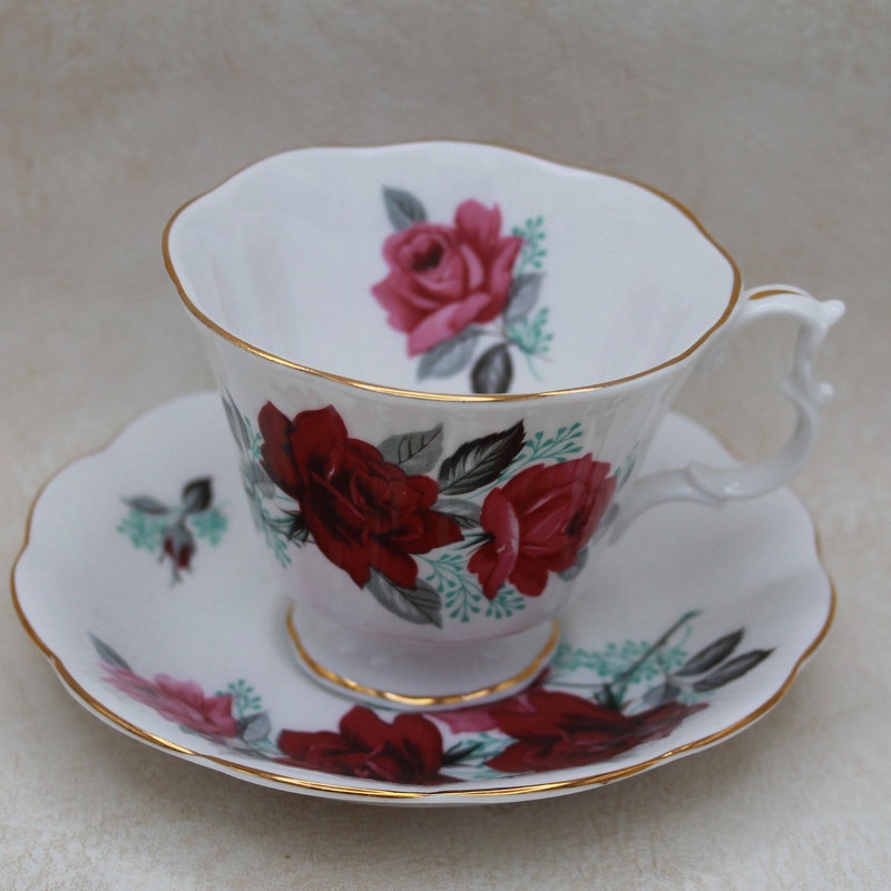 Red Rose Tea Cup - Etsy
