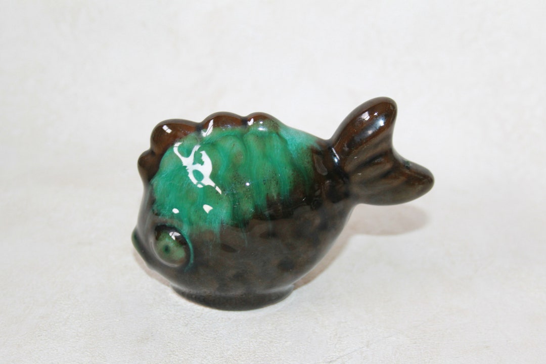 Blue Mountain Pottery Fish - BMP Goldfish Figurine - Midcentury ...