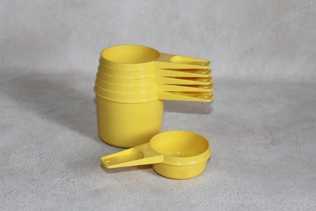 Tupperware 70s Retro Yellow Measuring Cups 6 Piece Set of Stacking Cups ...
