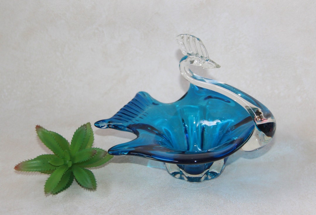 Blue Art Glass Crested Bird Dish - Bird Shaped Candy Dish / Bowl - Etsy