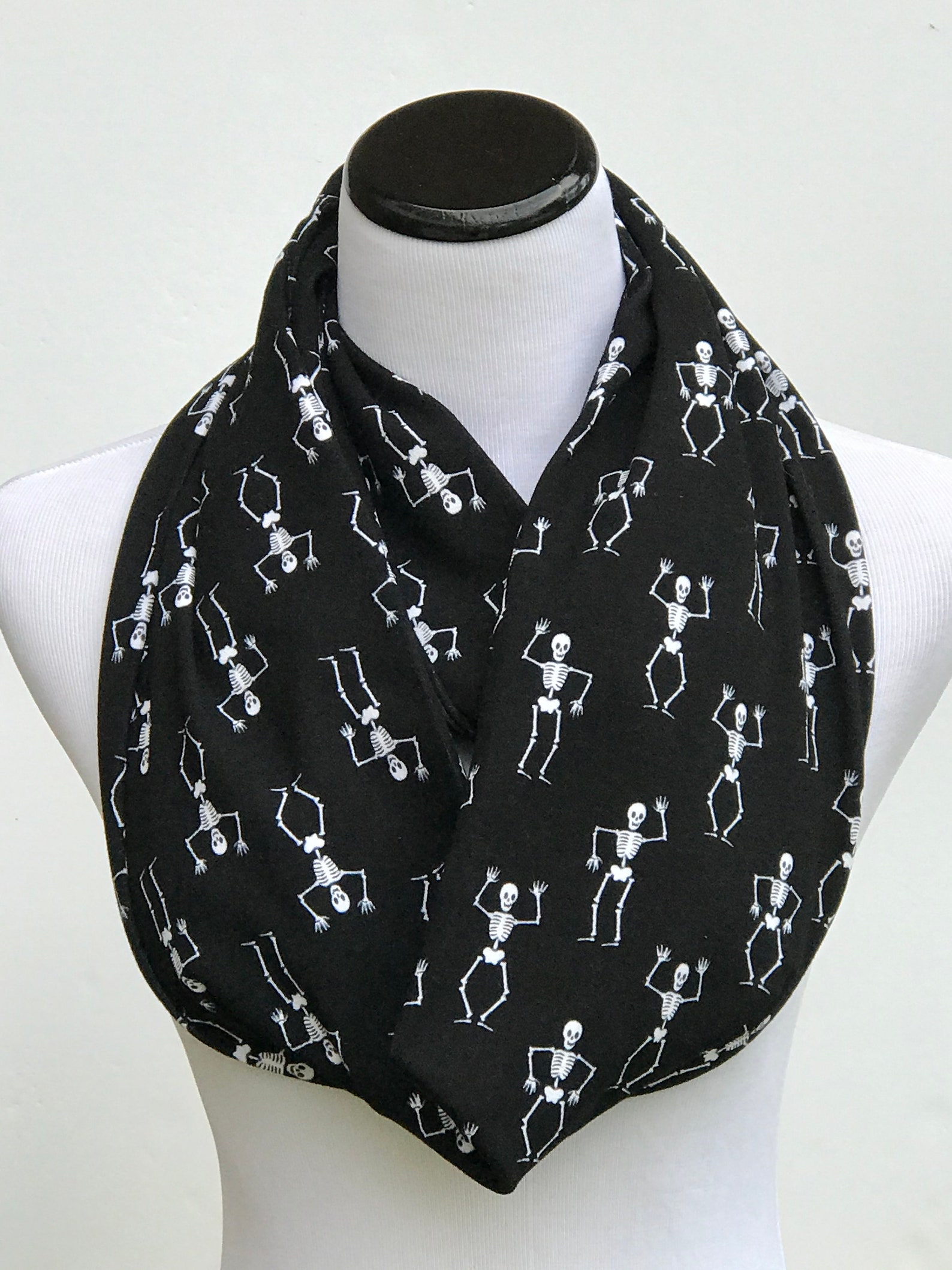 Skeletons Infinity Scarf Spooky Skeleton Scarf GLOWS IN the - Etsy