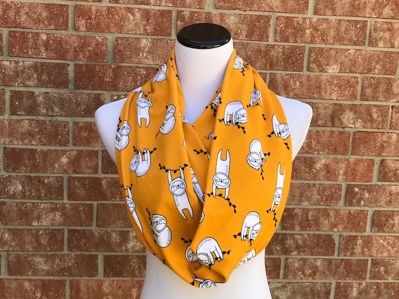 Sloth Scarf Infinity Scarf for Sloth Lovers Loop Scarf Circle - Etsy