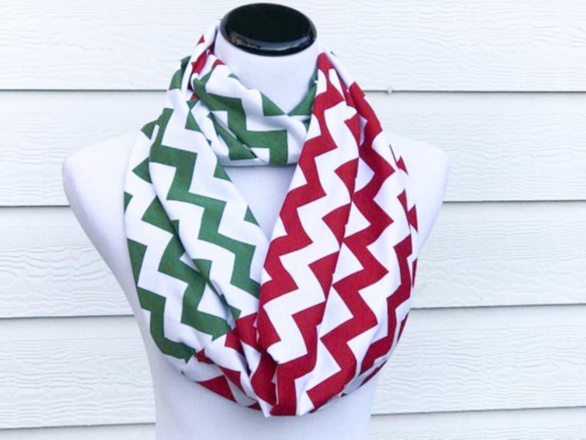 Red Green Scarf Christmas Scarf Chevron Infinity Scarf | Etsy