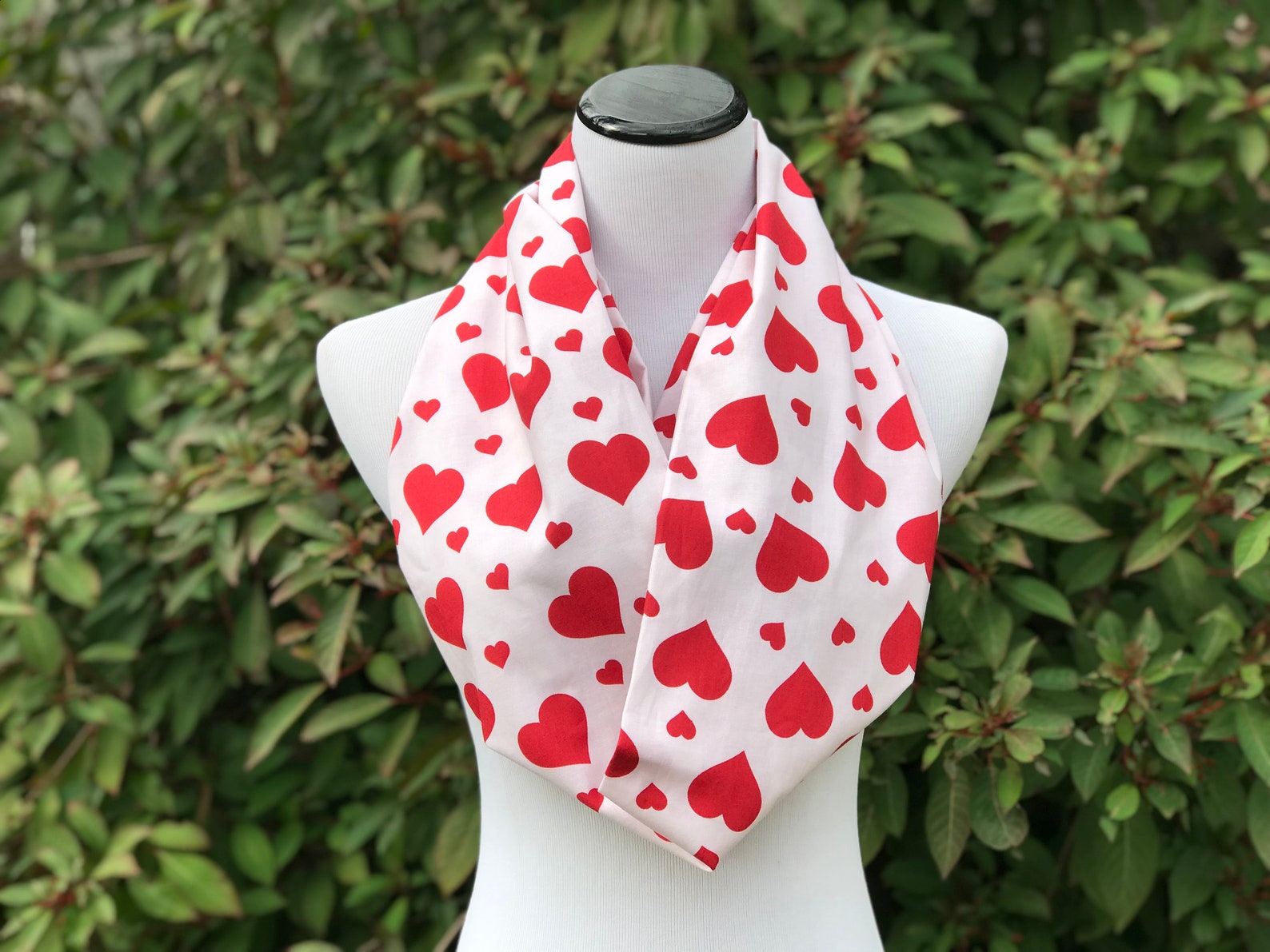 Hearts Scarf Valentine's Day Scarf Infinity Scarf White | Etsy