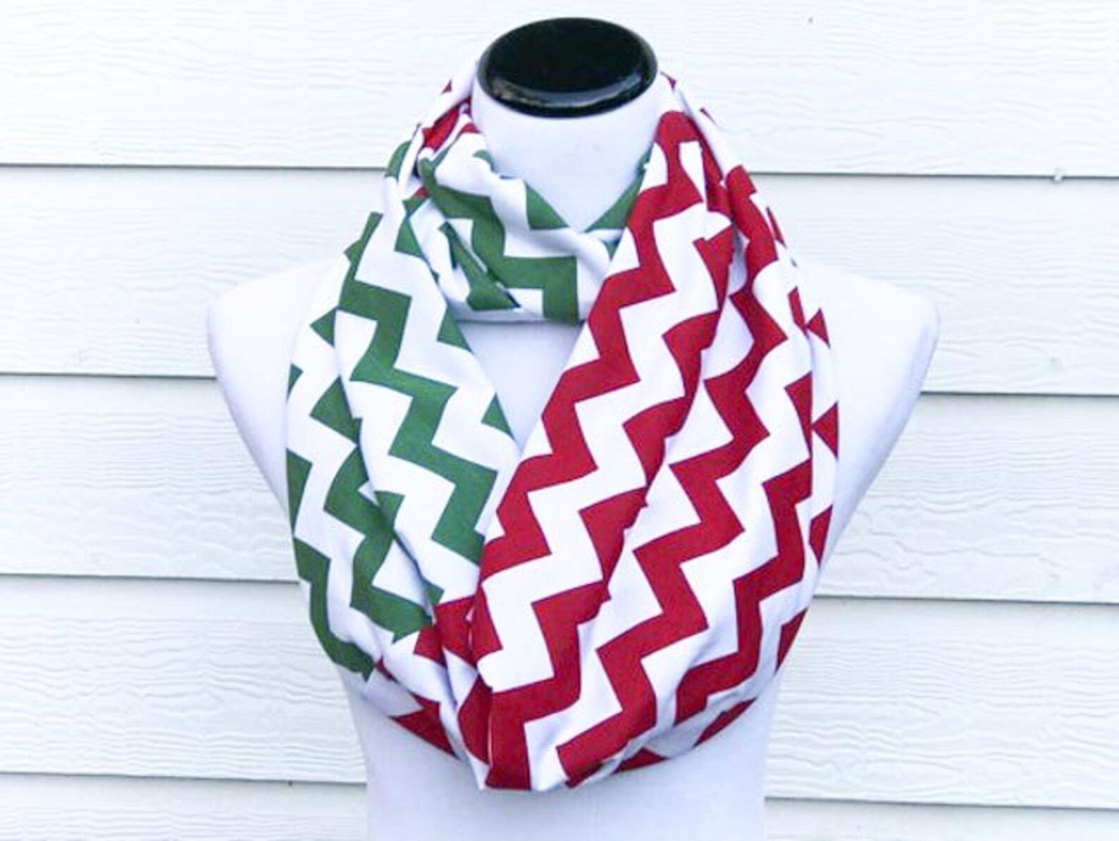 Red Green Scarf Christmas Scarf Chevron Infinity Scarf | Etsy