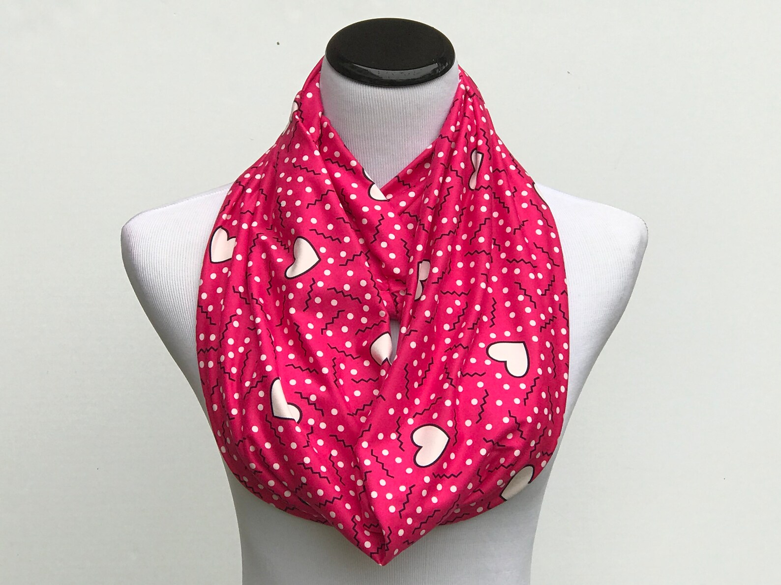 Hearts Scarf Valentine's Day Scarf Pink White Loop Scarf - Etsy UK