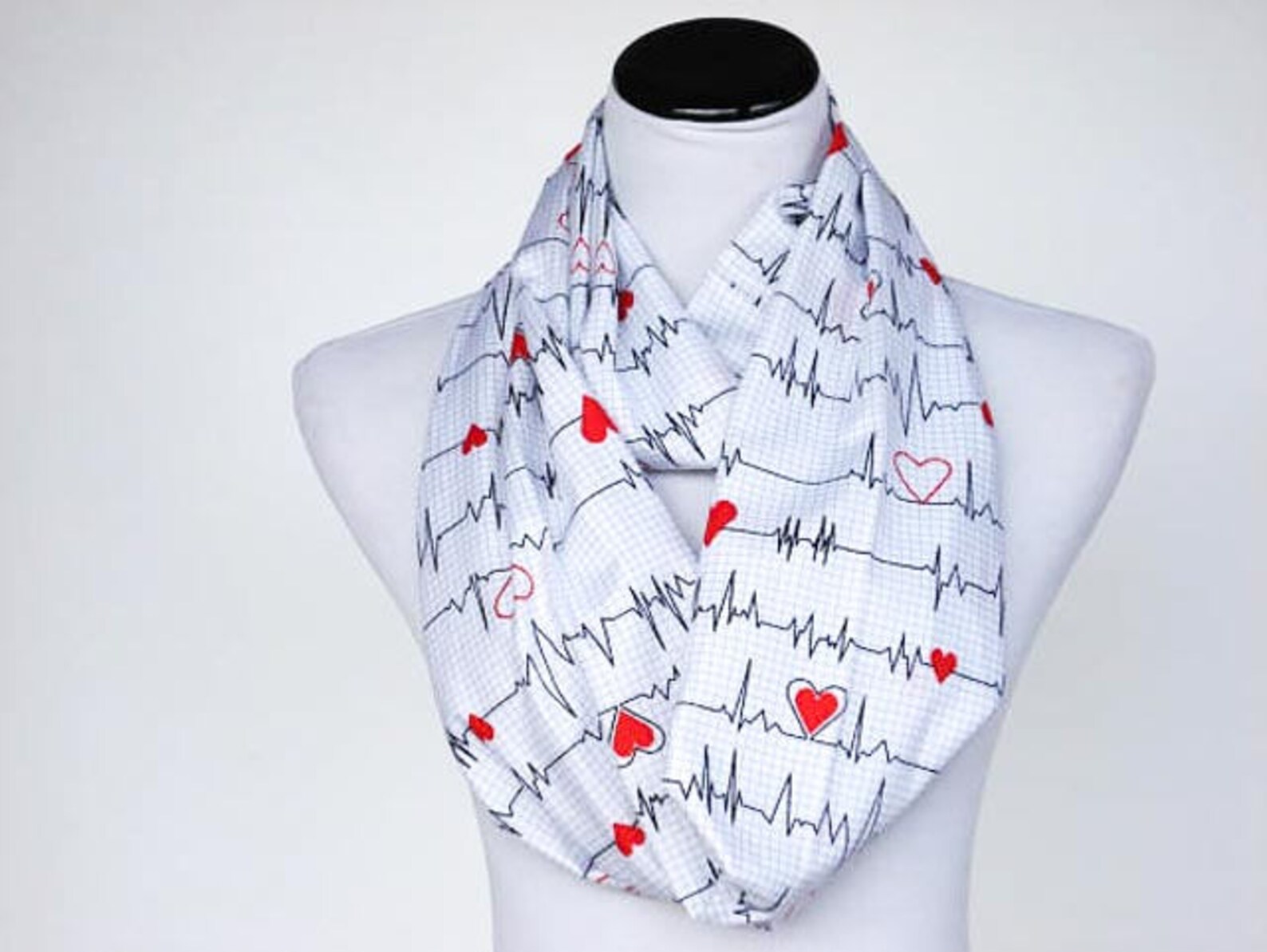 Valentines Day Heart Scarf Heartbeat Scarf Infinity Scarf Love - Etsy