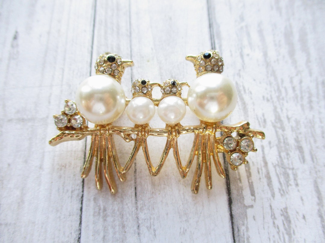 Vintage Signed MONET Birds on Branch Brooch Faux Pearls Rhinestones ...