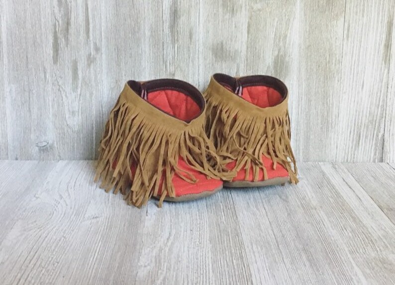 Cowboy or Cowgirl Baby Outfit Crawl Walk Ride Baby Moccasin | Etsy
