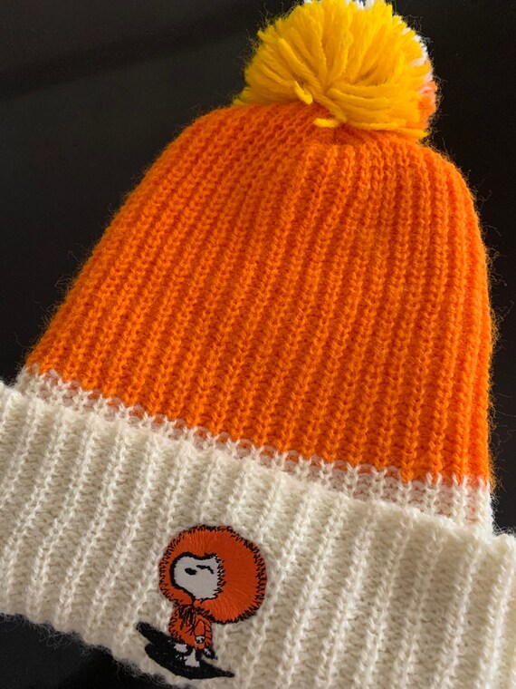 1960's chunky KniT PeaNuTs SNoopY SNoWMoBiLe HaT ski … - Gem