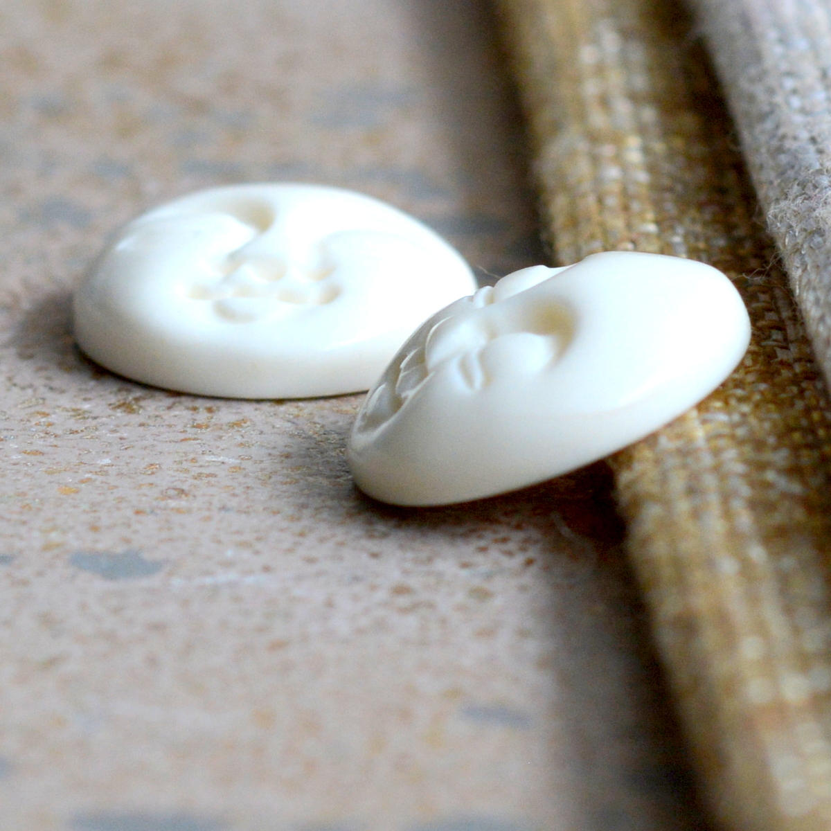 2 18mm Carved Bone Moon Face Cabochons Cow Bone Carving - Etsy Canada