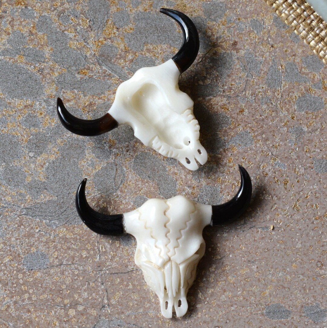 Carved Bone Steer Head Skull Pendant, Cow Skull, Bison Skull, Bone ...