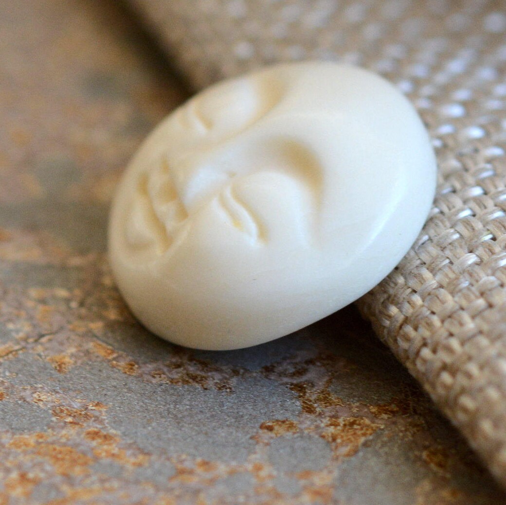 2 18mm Carved Bone Moon Face Cabochons Cow Bone Carving - Etsy Canada