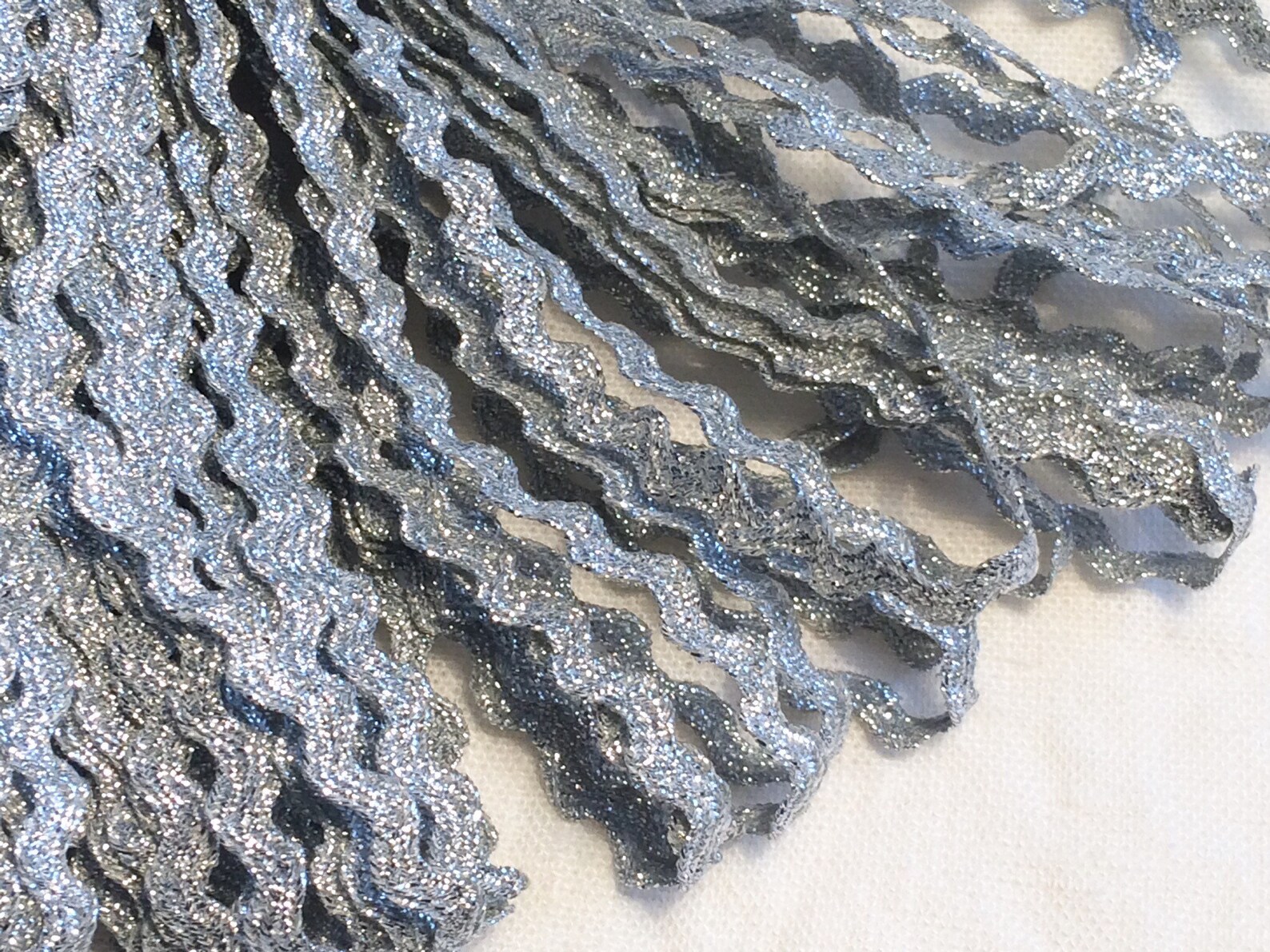 Silver Ric Rac Ribbon 5.5 Yards Shiny Metallic Zig Zag Trim - Etsy