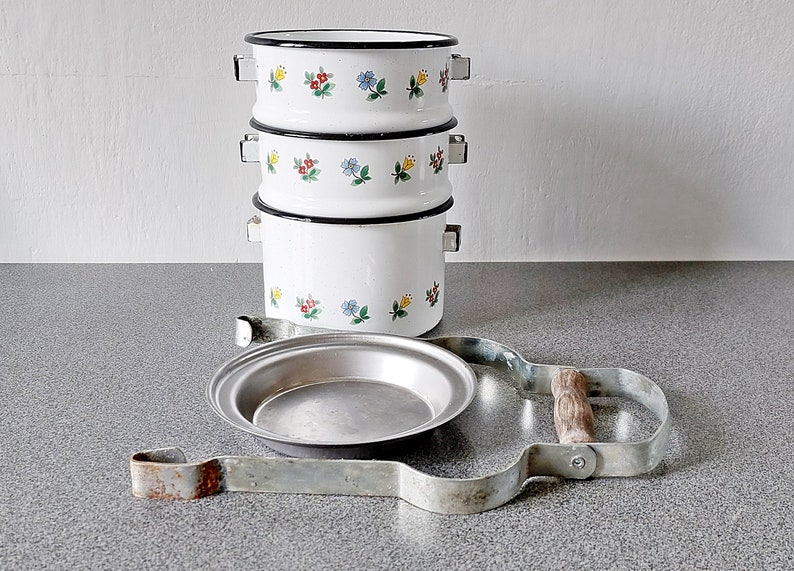 Vintage Nesting Pot Set Enamel Bowls Picnic Set Camping - Etsy
