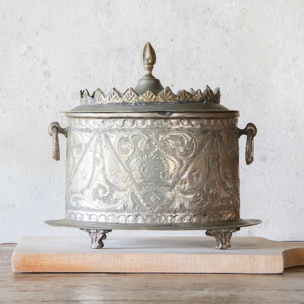 Antique Metal Tea Container - Etsy