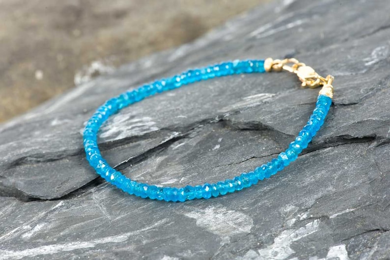 Apatite Bracelet Neon Blue Apatite Natural Gemstone Delicate - Etsy
